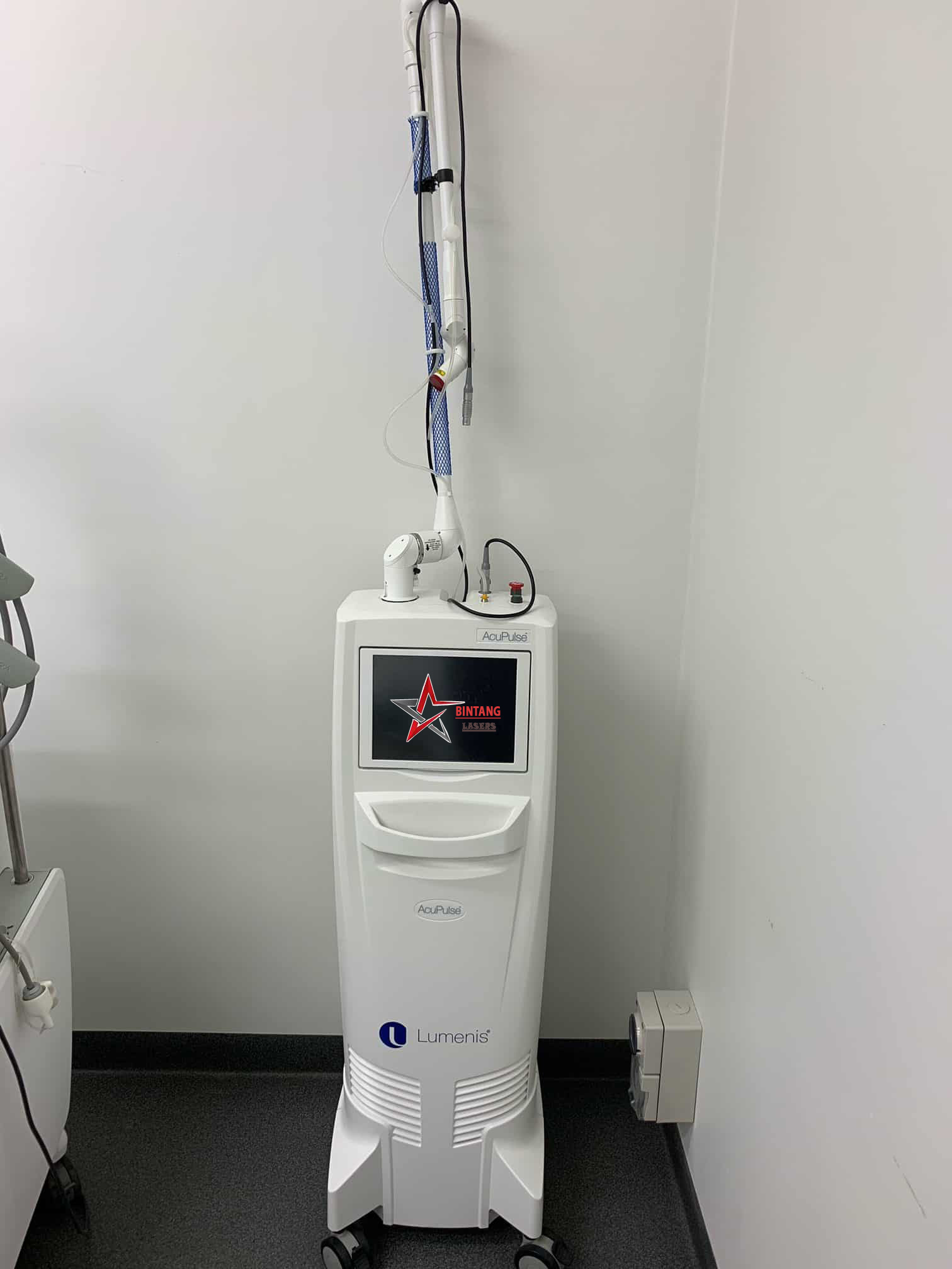 GENUINE 2017 Lumenis AcuPulse - BINTANG LASERS